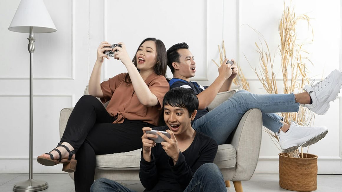 How to Stay Positive When Playing Online Games - 365 Days of Positivity